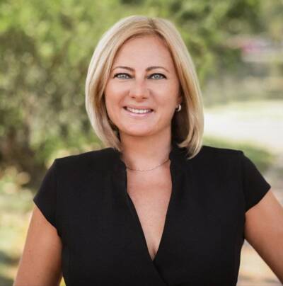 Vera Reznikov - Hewlett - Howard Hanna | Coach Realtors